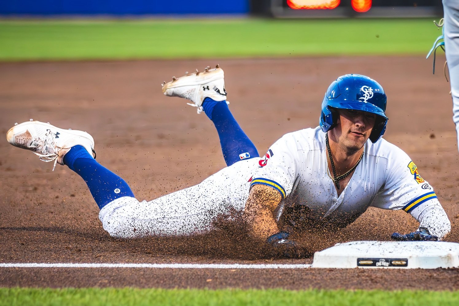 Minnesota Twins Prospect Retrospective: Brooks Lee - Minor Leagues ...