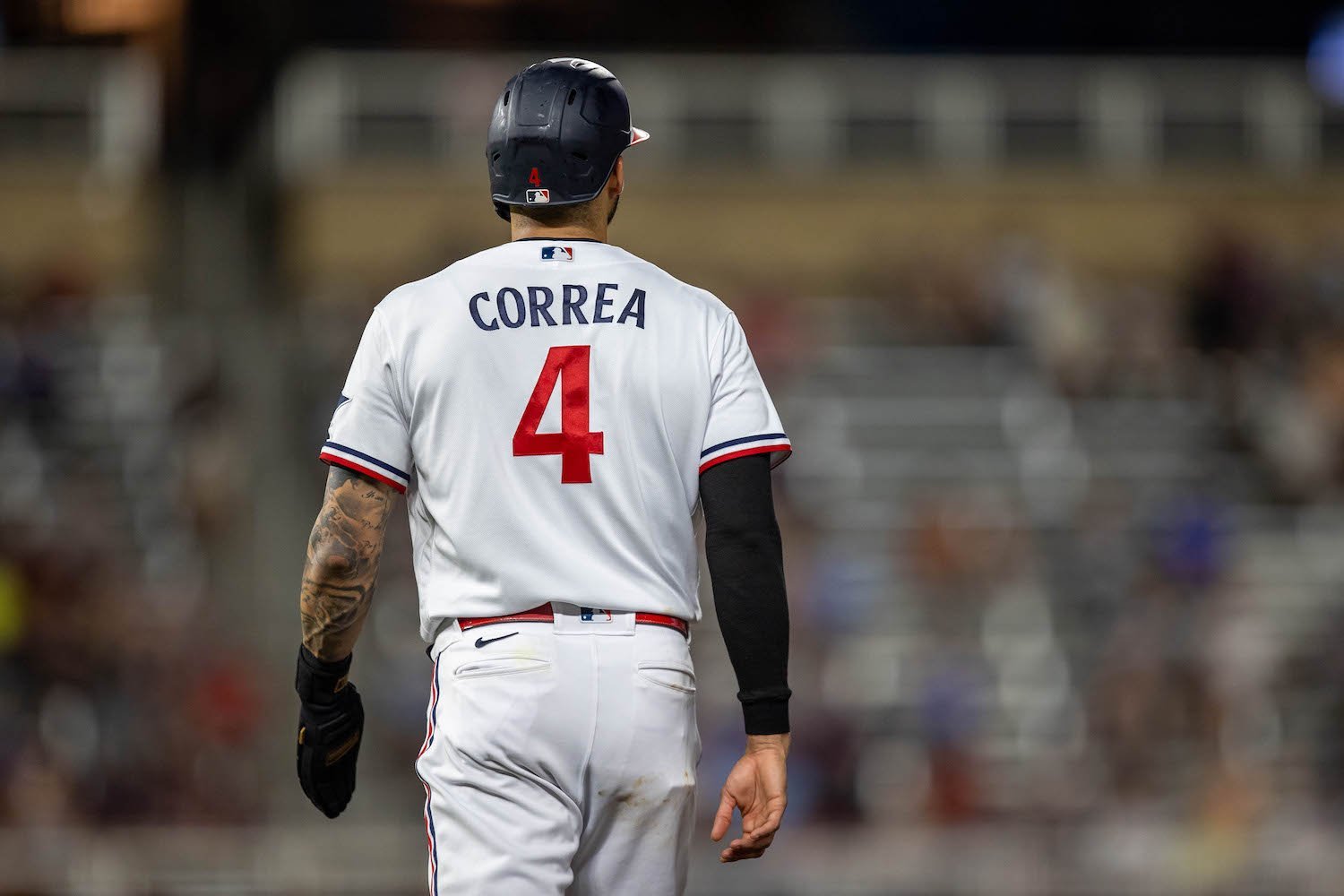 Two Years In Do The Twins Regret Signing Carlos Correa Twins Daily Front Page News Twins Daily