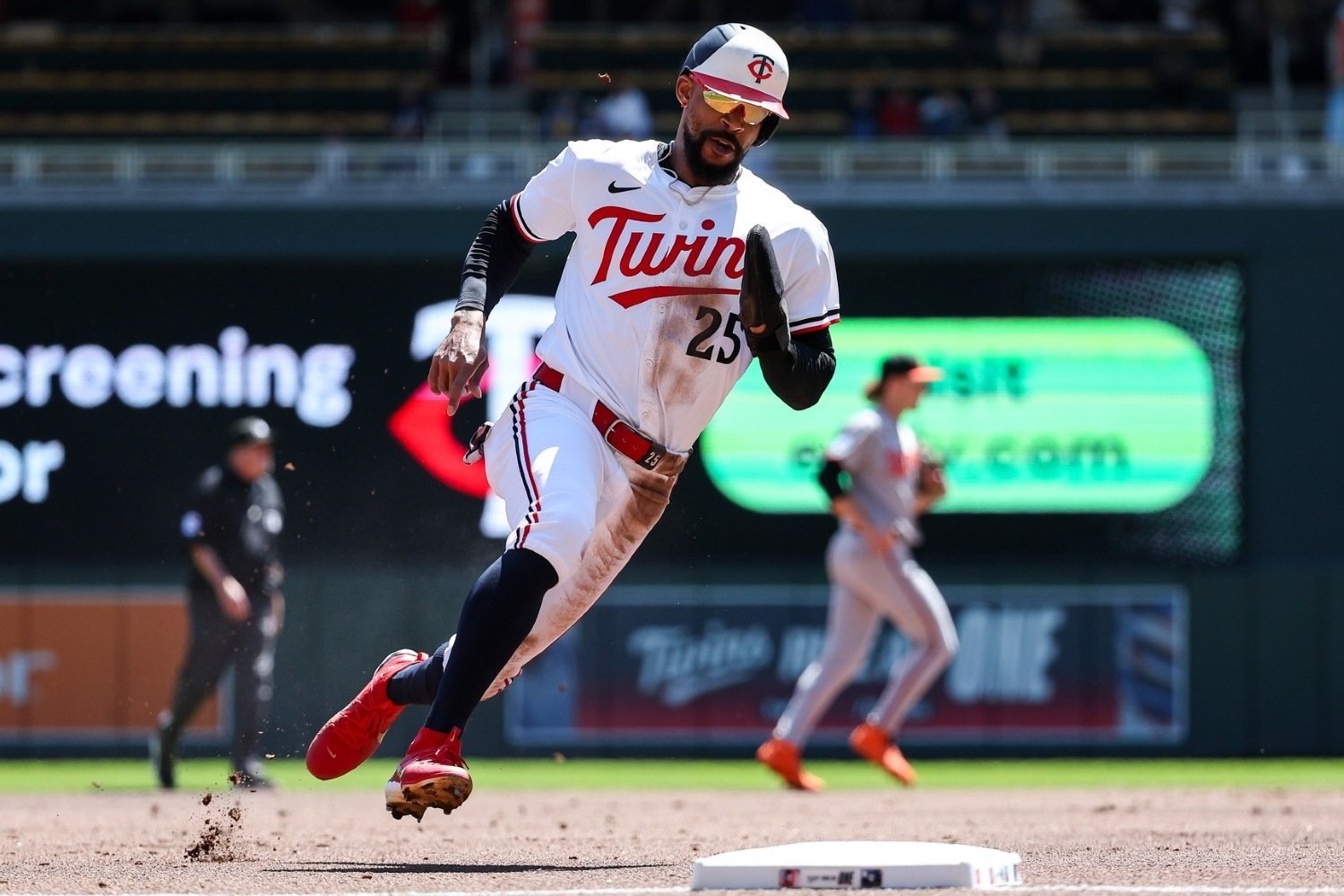 Twins 5, Orioles 2: Twins Complete Sweep of Orioles Thanks to Brooks Lee’s Late-Inning Heroics ...