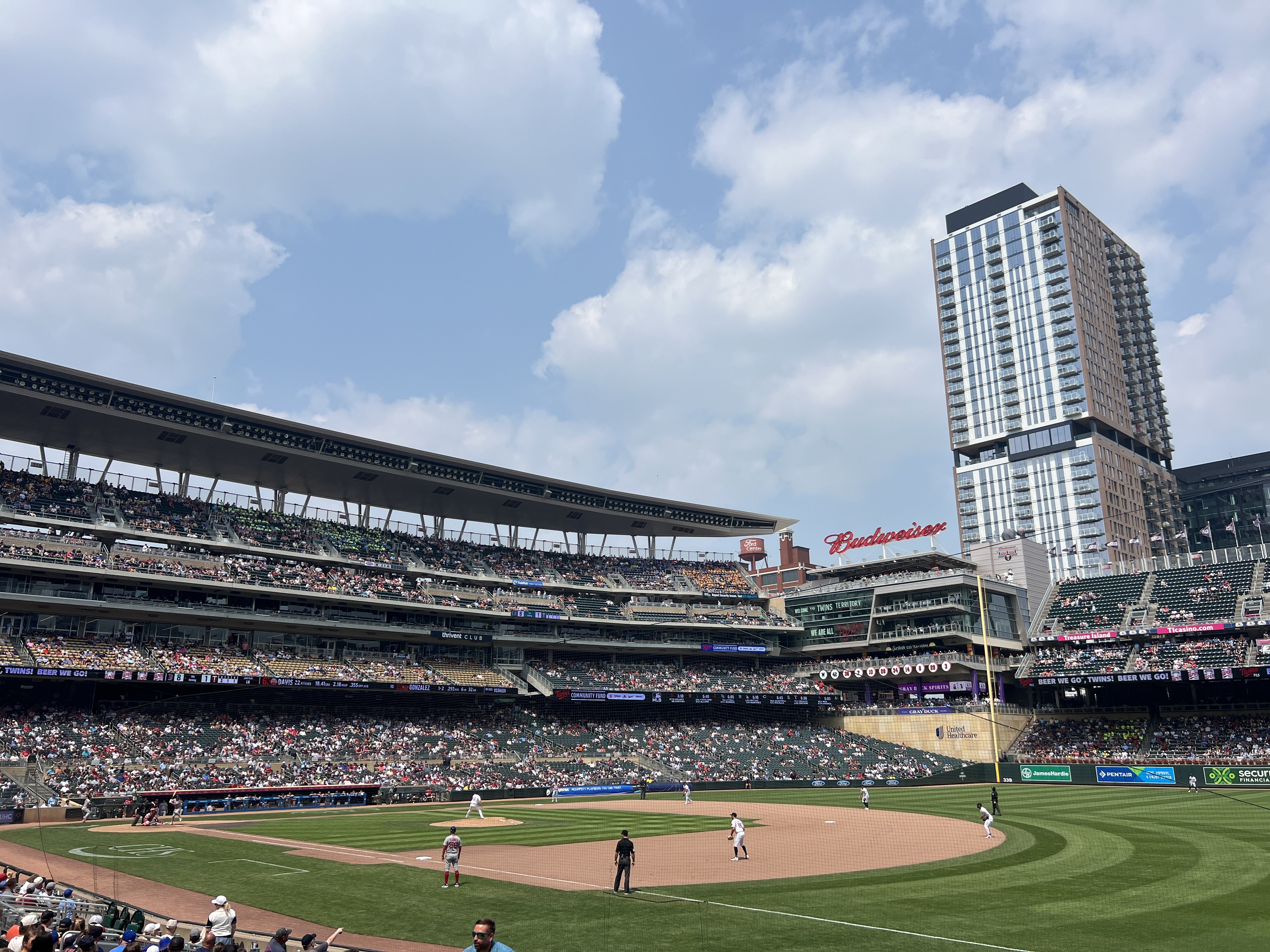 Metrodome Kid - Twins Daily